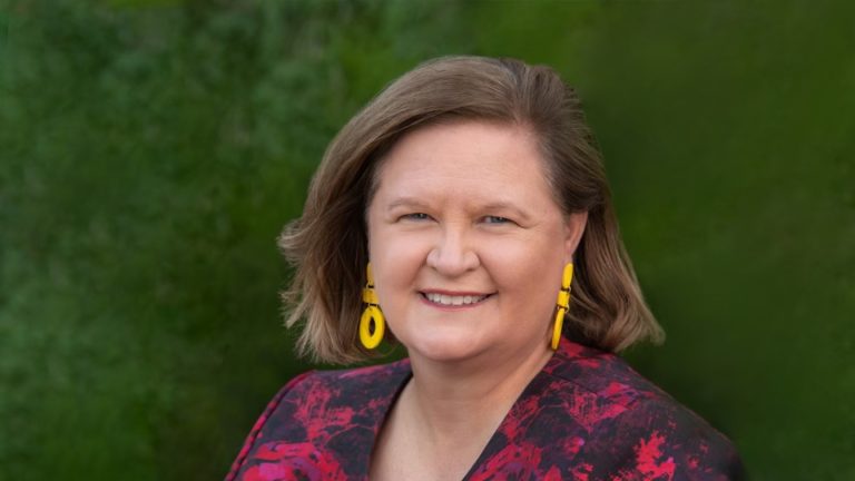 Amy B. Smith ’92, named Vice President for University Relations, Chief ...