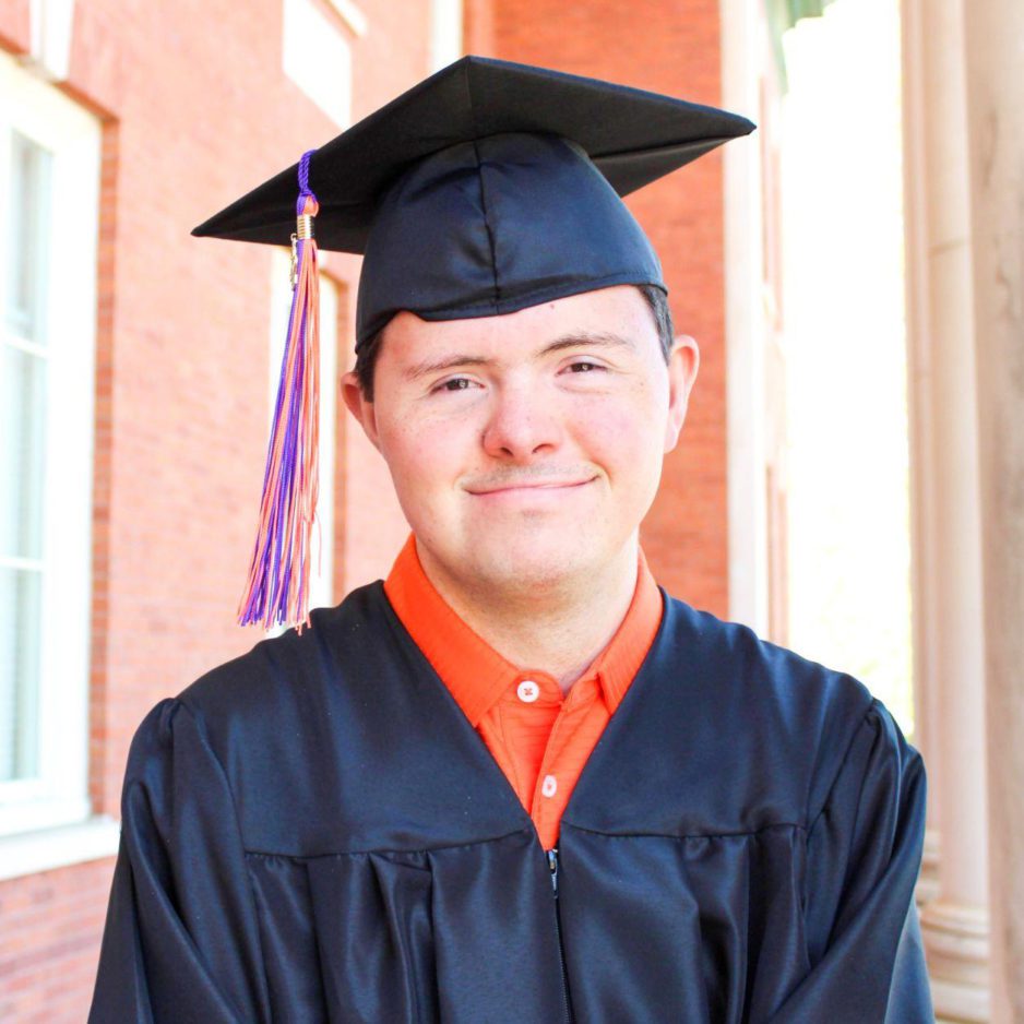 Clemson LIFE holds ceremony for 2022 graduates | Clemson News