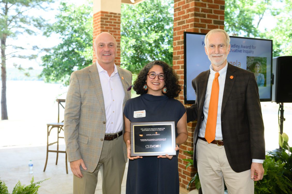 Nominations open for 2023 faculty, staff, graduate student awards ...