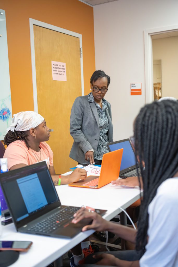 'Mama Lisa' is a Clemson University masterpiece | Clemson News