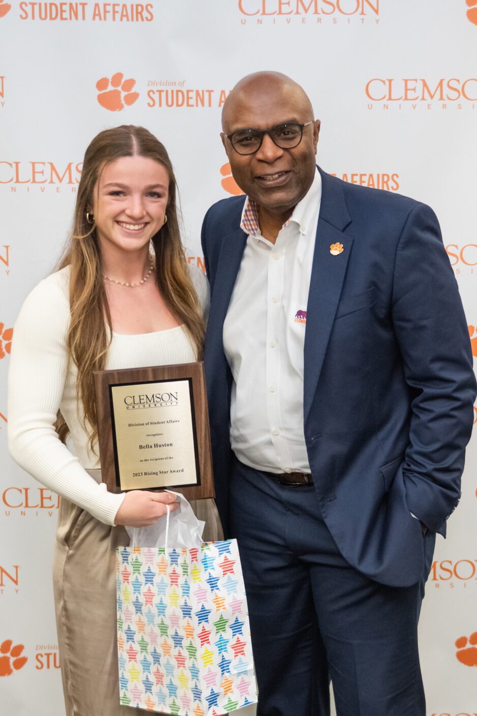 Student Affairs honors several outstanding students at spring awards ...