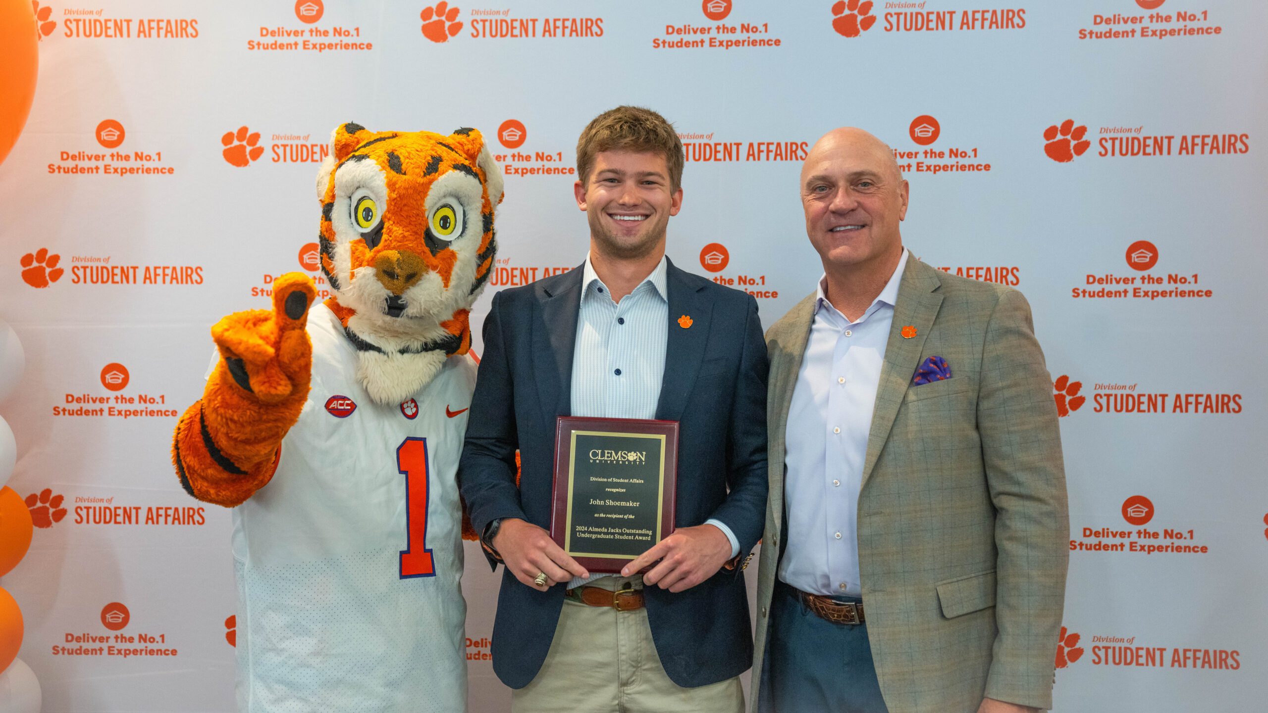 Student Affairs celebrates 2023-24 academic year, honors outstanding ...