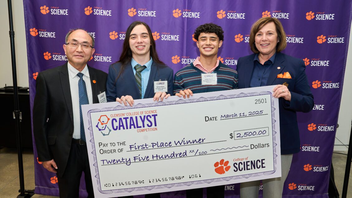Students’ winning Catalyst Competition entry goes beyond growing ...
