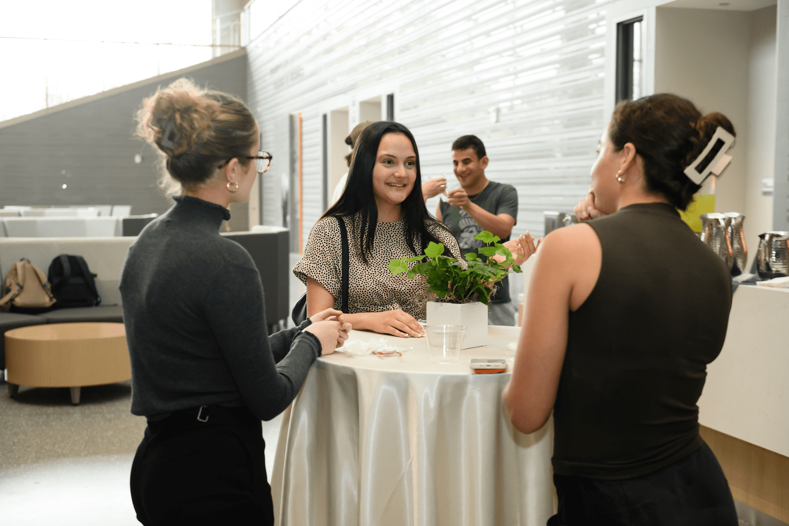 Melvin and Dollie Younts Trading Room reopening | Clemson News